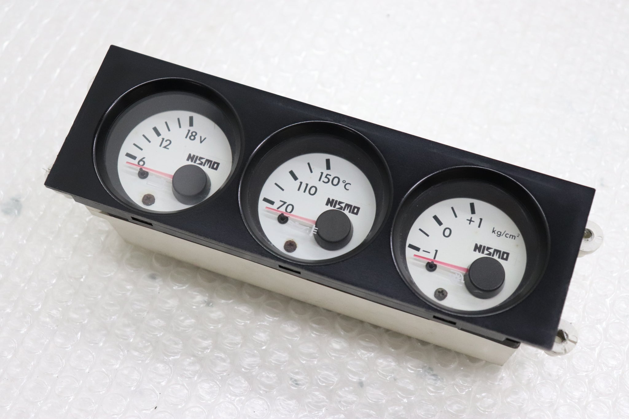 【USED】 NISMO Triple Meter White - BNR32 – TKGT CARS